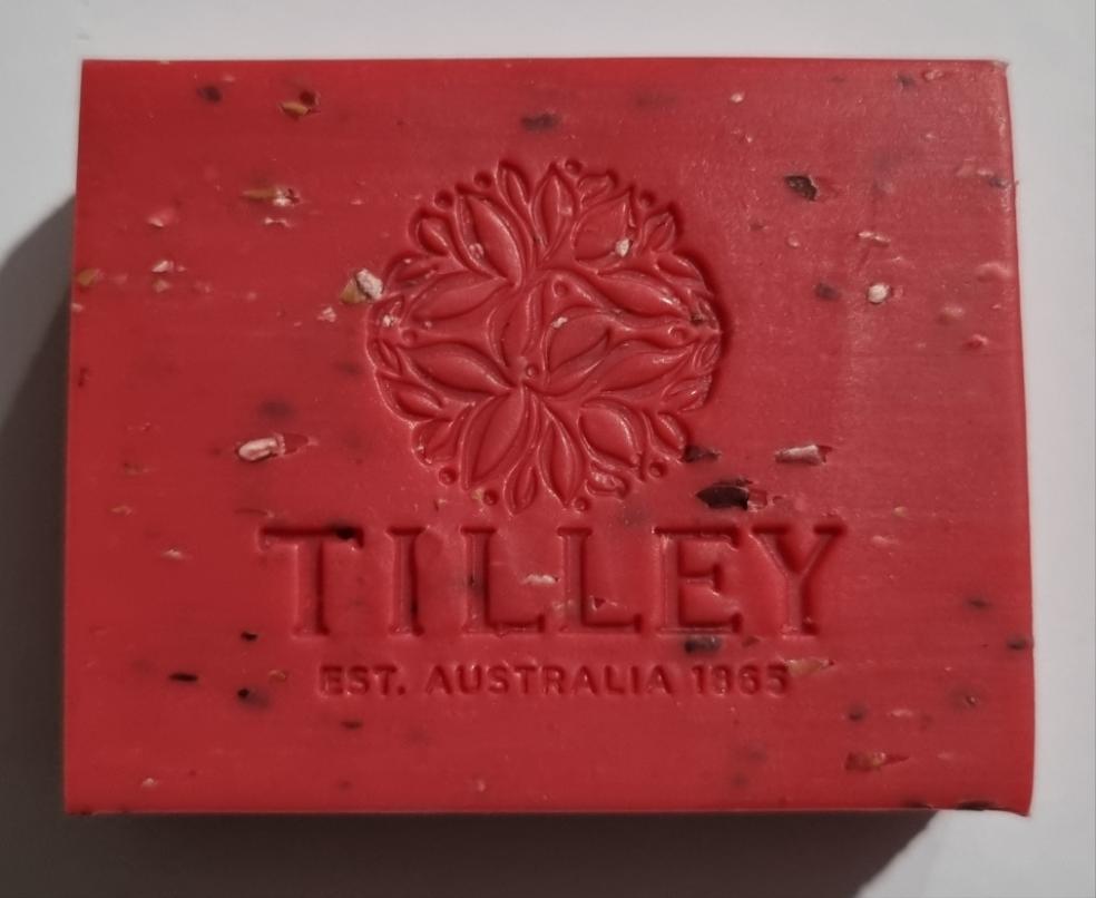 Tilley Soaps - Strawberry and Oatmeal – Kits N Krafts